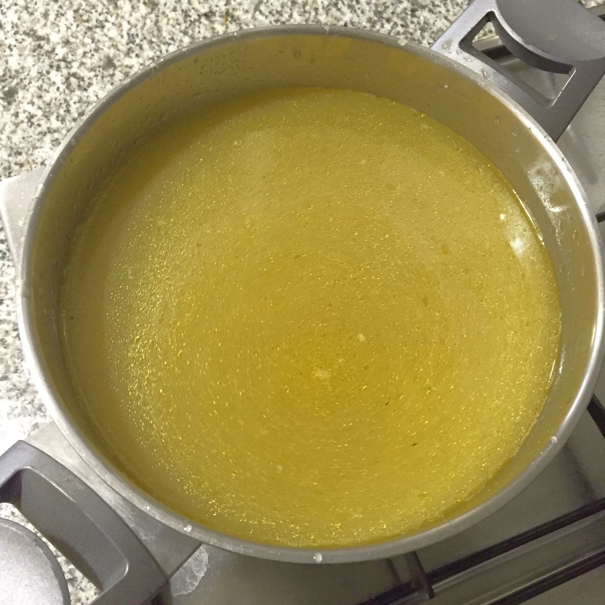 Cómo hacer un buen fumet de pescado, la receta