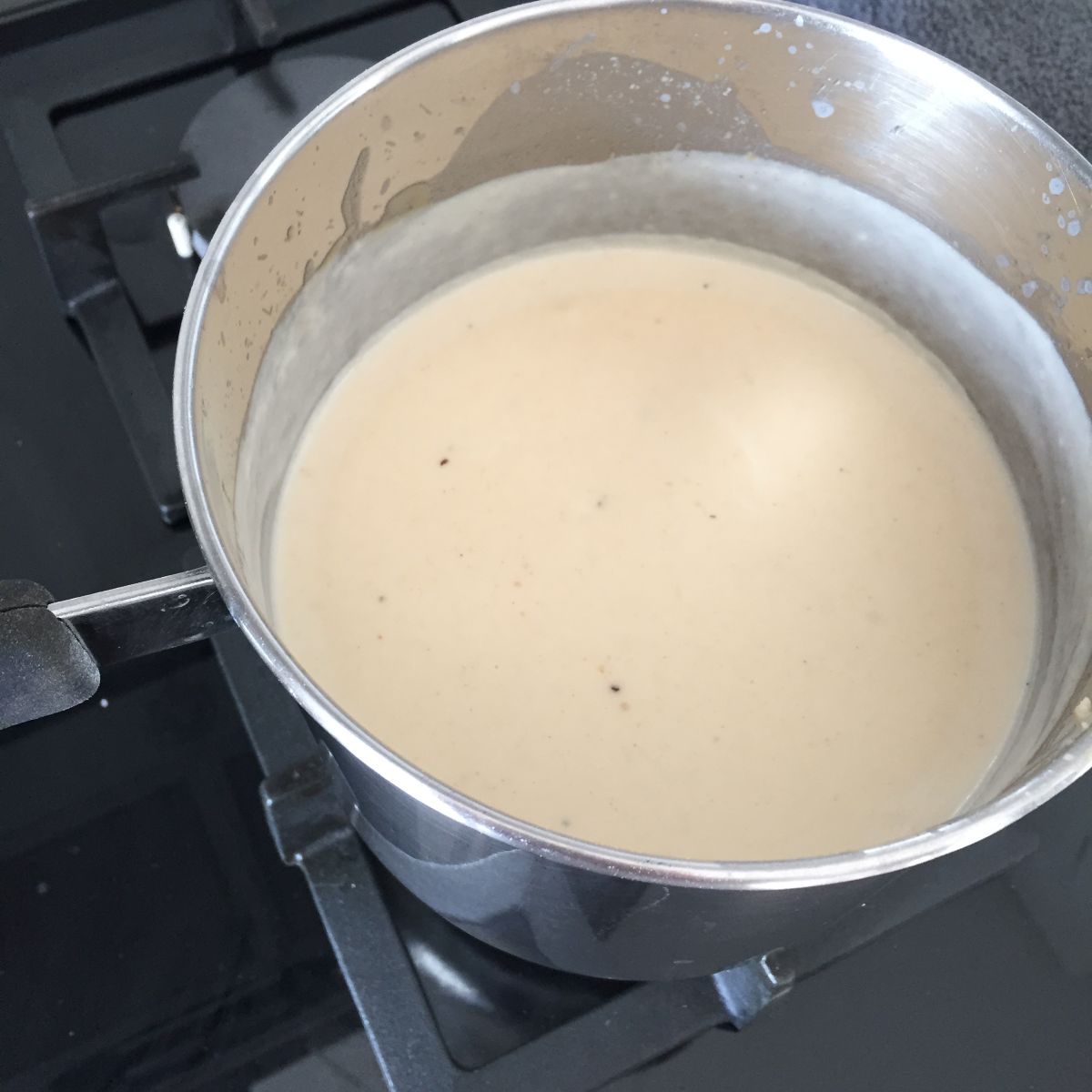 Salsa beixamel, la recepta pas a pas