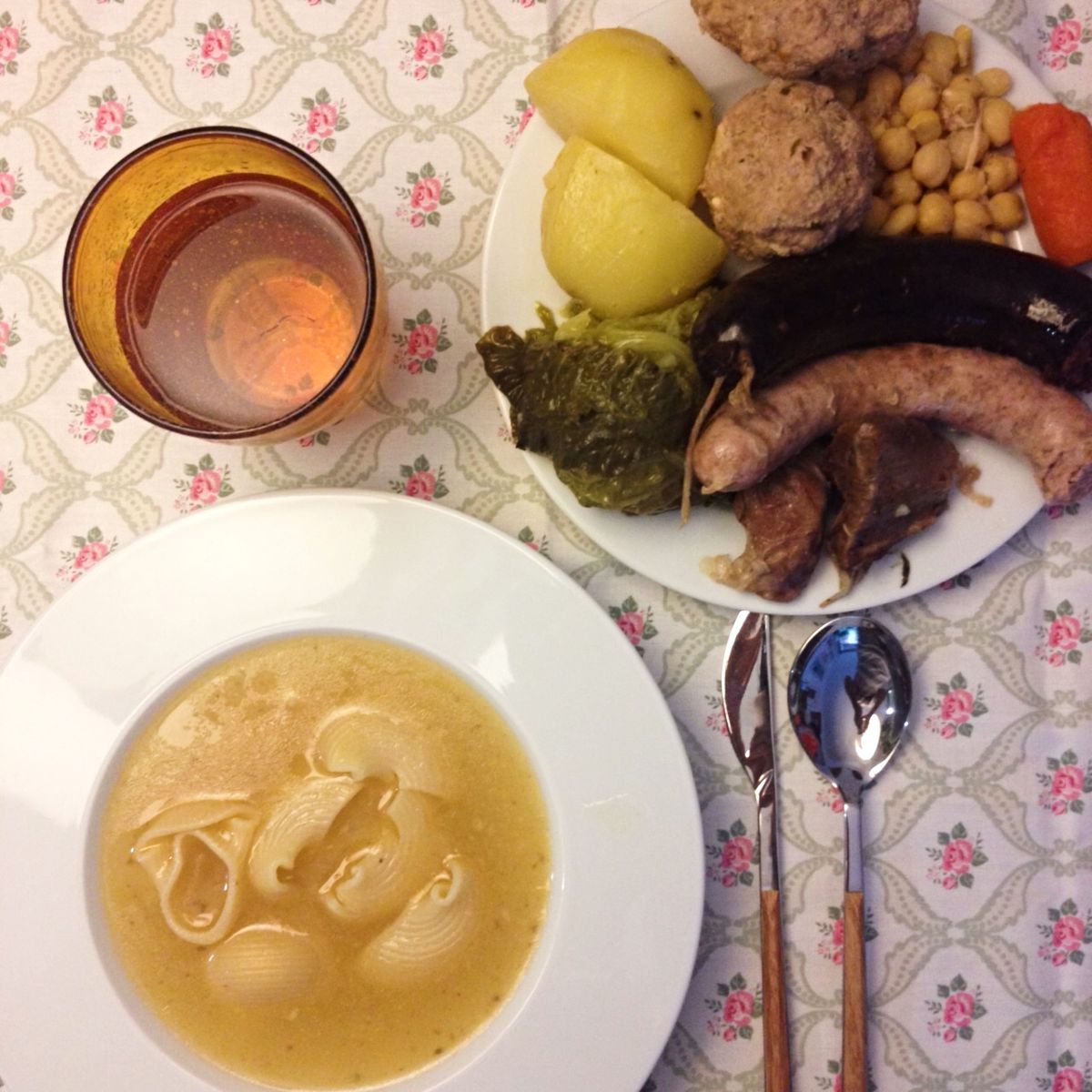 Escudella i carn d'olla, la receta tradicional y auténtica